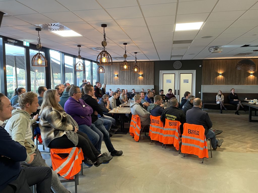 Bosch Beton - Junglandwirte zu Besuch bei Bosch Beton